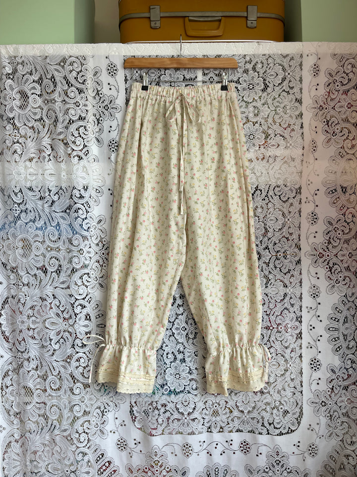 Custom dress shop – Lofty Frocks